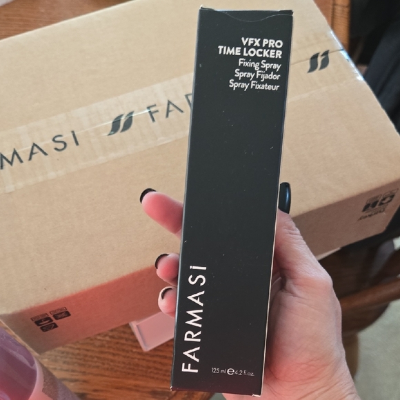 Farmasi | Makeup | Farmasi Vfx Pro Time Locker Fixing Spray | Poshmark
